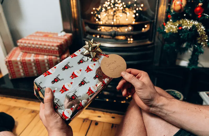 Creative Corporate Gift Ideas That Elevate Employee Morale - Digital ...