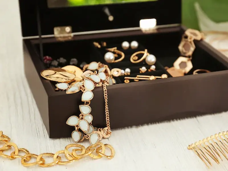 Best Practices For Keeping Jewelry Looking Brand New - Digital Business ...